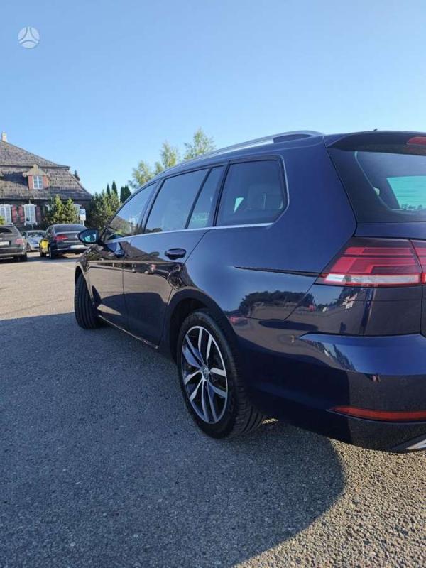 Blue Volkswagen Golf 2018 in Vilnius, with an engine capacity of 1.40 L and mileage of 203 thousand km for 12300 €, photo 7 on AUTOMOTO.COM.LV