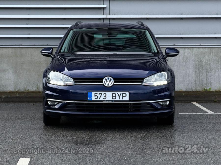 Blue Volkswagen Golf 2018 in Tallinn, with an engine capacity of 1.40 L and mileage of 82 thousand km for 13700 €, photo 4 on AUTOMOTO.COM.LV
