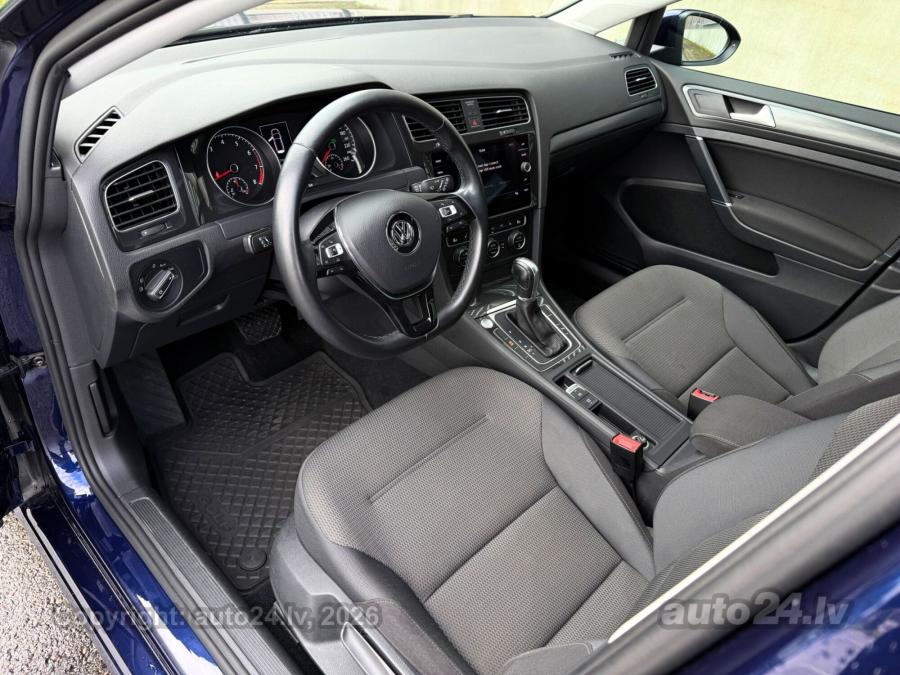 Blue Volkswagen Golf 2018 in Tallinn, with an engine capacity of 1.40 L and mileage of 82 thousand km for 13700 €, photo 14 on AUTOMOTO.COM.LV