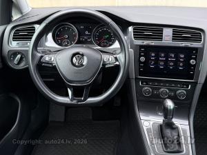 Blue Volkswagen Golf 2018 in Tallinn, with an engine capacity of 1.40 L and mileage of 82 thousand km for 13700 €, photo 19 on AUTOMOTO.COM.LV