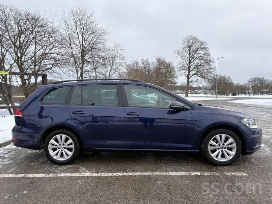 Blue Volkswagen Golf 2019 in Riga, with an engine capacity of 1.60 L and mileage of 163 thousand km for 10500 €, photo 4 on AUTOMOTO.COM.LV