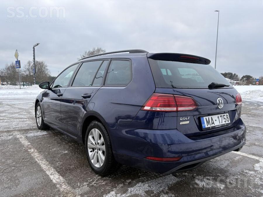 Blue Volkswagen Golf 2019 in Riga, with an engine capacity of 1.60 L and mileage of 163 thousand km for 10500 €, photo 7 on AUTOMOTO.COM.LV