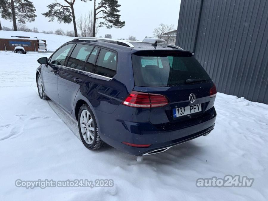 Zils Volkswagen Golf 2019 Rapla, ar dzinēja tilpumu 1.50 L un nobraukumu 146 tūkst. km par 12490 €, foto 4 vietnē AUTOMOTO.COM.LV