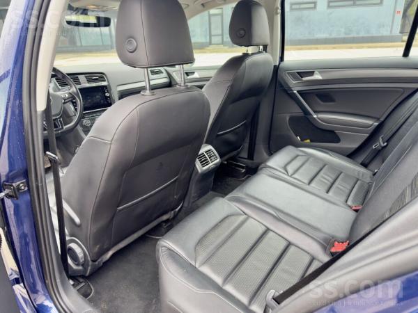 Zils Volkswagen Golf 2019 Rīga, ar dzinēja tilpumu 1.60 L un nobraukumu 201 tūkst. km par 9590 €, foto 4 vietnē AUTOMOTO.COM.LV