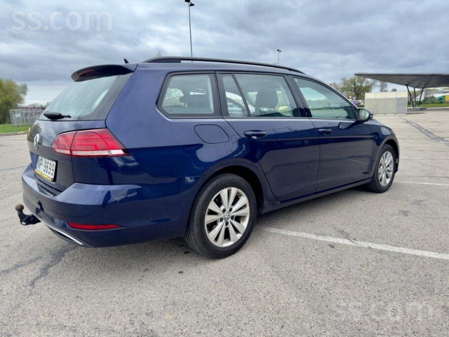 Zils Volkswagen Golf 2019 Rīga, ar dzinēja tilpumu 1.60 L un nobraukumu 201 tūkst. km par 9590 €, foto 7 vietnē AUTOMOTO.COM.LV