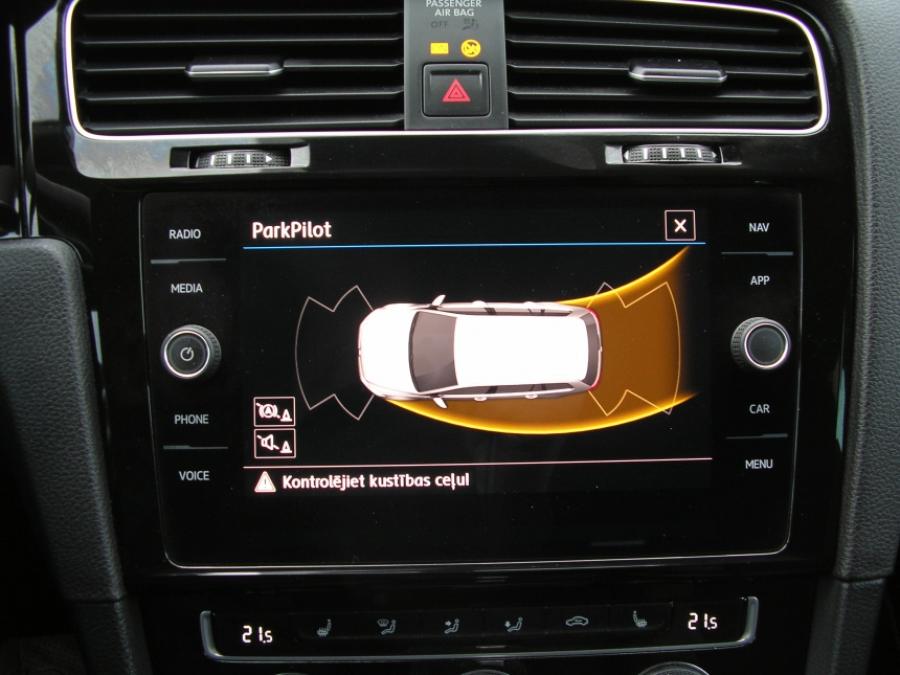 Zils Volkswagen Golf 2019 Rīga, ar dzinēja tilpumu 2.00 L un nobraukumu 178 tūkst. km par 12770 €, foto 15 vietnē AUTOMOTO.COM.LV