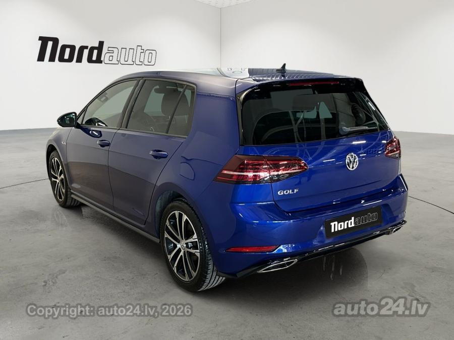 Blue Volkswagen Golf 2019 in Tallinn, with an engine capacity of 1.50 L and mileage of 39 thousand km for 18400 €, photo 4 on AUTOMOTO.COM.LV