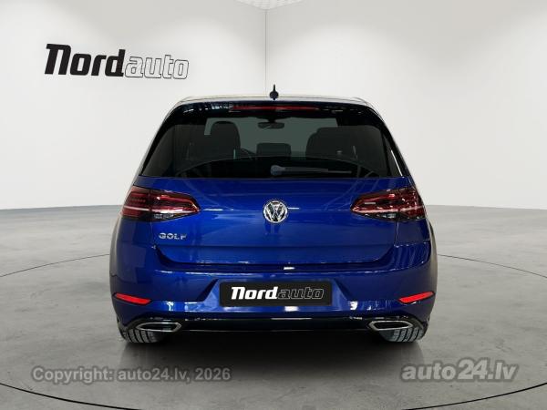 Blue Volkswagen Golf 2019 in Tallinn, with an engine capacity of 1.50 L and mileage of 39 thousand km for 18400 €, photo 4 on AUTOMOTO.COM.LV