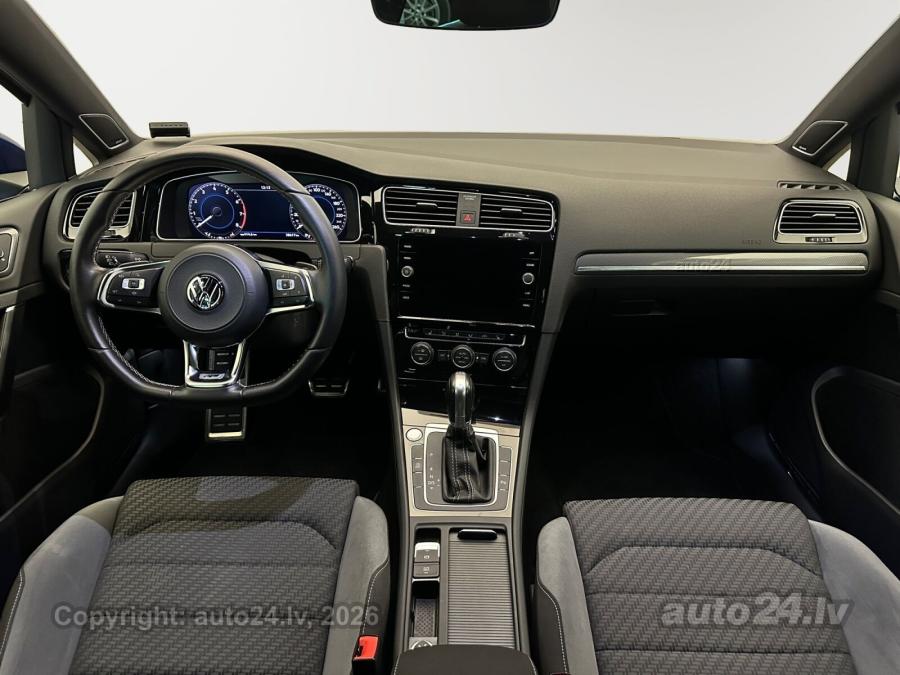 Blue Volkswagen Golf 2019 in Tallinn, with an engine capacity of 1.50 L and mileage of 39 thousand km for 18400 €, photo 13 on AUTOMOTO.COM.LV