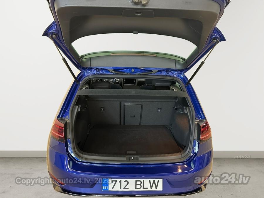 Blue Volkswagen Golf 2019 in Tallinn, with an engine capacity of 1.50 L and mileage of 39 thousand km for 18400 €, photo 20 on AUTOMOTO.COM.LV