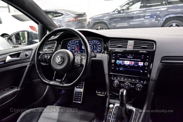 Zils Volkswagen Golf 2020 Tallina, ar dzinēja tilpumu 2.00 L un nobraukumu 81 tūkst. km par 29000 €, foto 11 vietnē AUTOMOTO.COM.LV