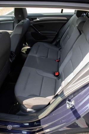 Zils Volkswagen Golf 2020 Kauņa, ar dzinēja tilpumu 1.50 L un nobraukumu 193 tūkst. km par 10700 €, foto 13 vietnē AUTOMOTO.COM.LV