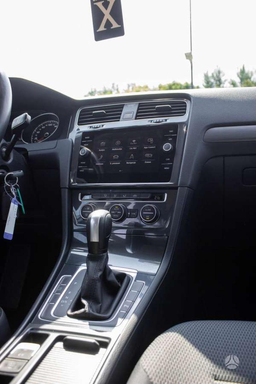 Zils Volkswagen Golf 2020 Kauņa, ar dzinēja tilpumu 1.50 L un nobraukumu 193 tūkst. km par 10700 €, foto 14 vietnē AUTOMOTO.COM.LV