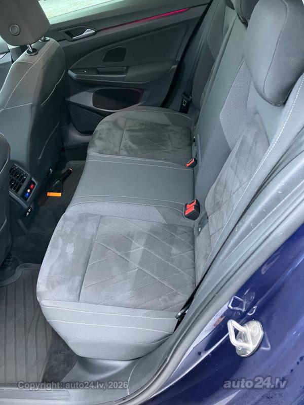 Zils Volkswagen Golf 2021 Tallina, ar dzinēja tilpumu 1.50 L un nobraukumu 76 tūkst. km par 21600 €, foto 11 vietnē AUTOMOTO.COM.LV