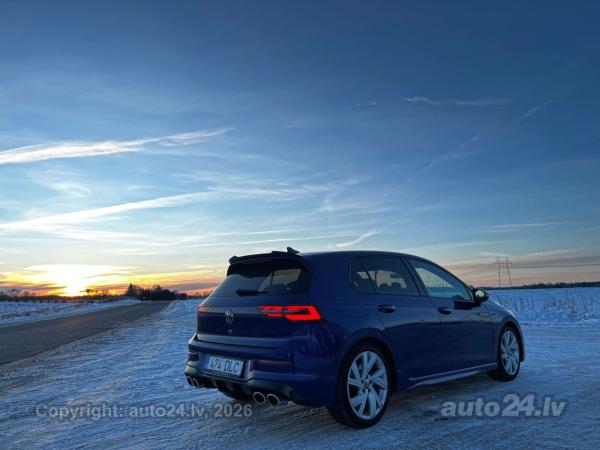 Zils Volkswagen Golf 2021 Tallina, ar dzinēja tilpumu 2.00 L un nobraukumu 69 tūkst. km par 35000 €, foto 9 vietnē AUTOMOTO.COM.LV