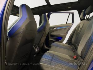 Zils Volkswagen Golf 2022 Tallina, ar dzinēja tilpumu 2.00 L un nobraukumu 60 tūkst. km par 33900 €, foto 7 vietnē AUTOMOTO.COM.LV