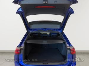Zils Volkswagen Golf 2022 Tallina, ar dzinēja tilpumu 2.00 L un nobraukumu 60 tūkst. km par 33900 €, foto 14 vietnē AUTOMOTO.COM.LV