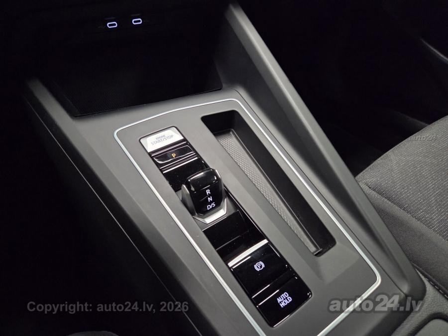 Zils Volkswagen Golf 2022 Tallina, ar dzinēja tilpumu 1.50 L un nobraukumu 78 tūkst. km par 18900 €, foto 12 vietnē AUTOMOTO.COM.LV