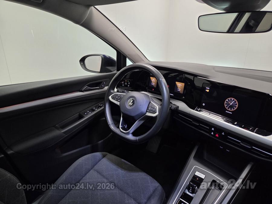 Zils Volkswagen Golf 2022 Tallina, ar dzinēja tilpumu 1.50 L un nobraukumu 78 tūkst. km par 18900 €, foto 13 vietnē AUTOMOTO.COM.LV
