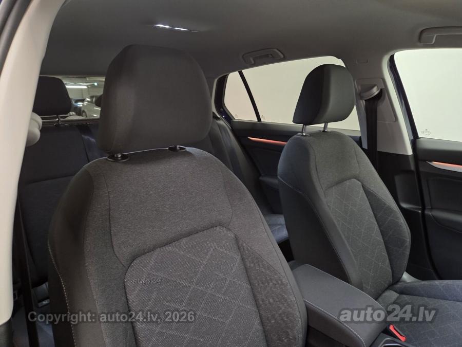 Zils Volkswagen Golf 2022 Tallina, ar dzinēja tilpumu 1.50 L un nobraukumu 78 tūkst. km par 18900 €, foto 17 vietnē AUTOMOTO.COM.LV
