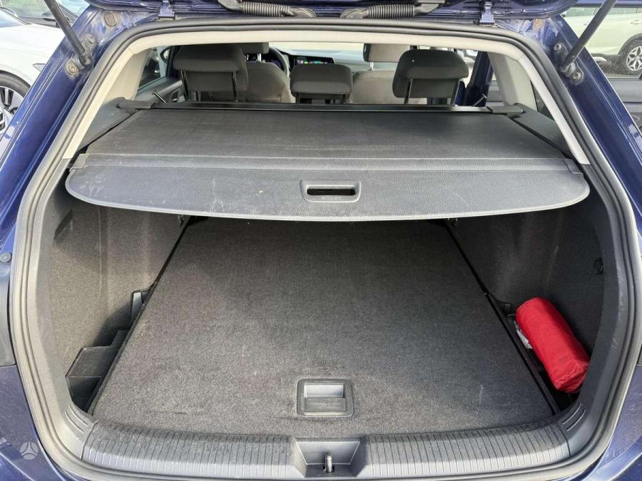 Zils Volkswagen Golf 2022 Viļņa, ar dzinēja tilpumu 1.97 L un nobraukumu 206 tūkst. km par 13999 €, foto 22 vietnē AUTOMOTO.COM.LV