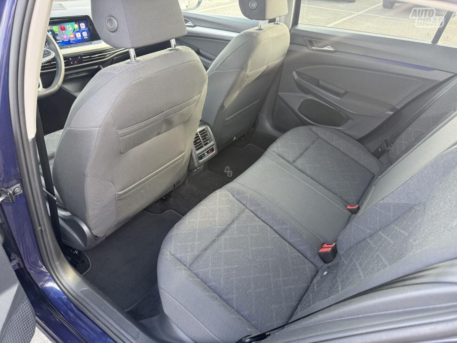 Blue Volkswagen Golf 2022 in Vilnius, with an engine capacity of 2.00 L and mileage of 206 thousand km for 13999 €, photo 23 on AUTOMOTO.COM.LV