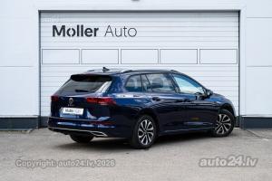 Blue Volkswagen Golf 2023 in Riga, with an engine capacity of 1.50 L and mileage of 129 thousand km for 18958 €, photo 4 on AUTOMOTO.COM.LV