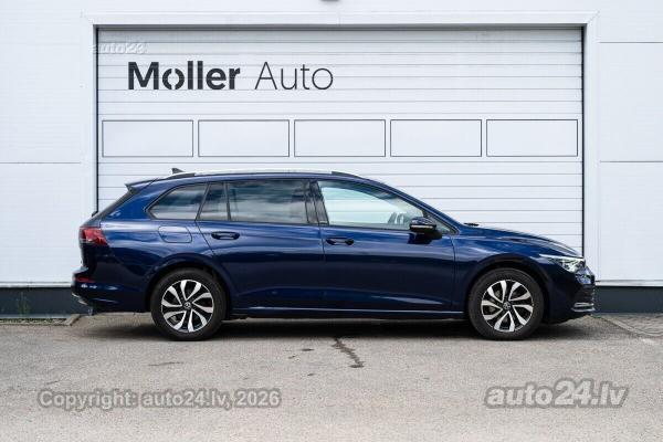 Blue Volkswagen Golf 2023 in Riga, with an engine capacity of 1.50 L and mileage of 129 thousand km for 18958 €, photo 5 on AUTOMOTO.COM.LV