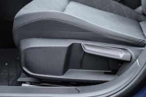 Zils Volkswagen Golf 2024 Mārupe, ar dzinēja tilpumu 1.50 L un nobraukumu 53 tūkst. km par 24900 €, foto 9 vietnē AUTOMOTO.COM.LV