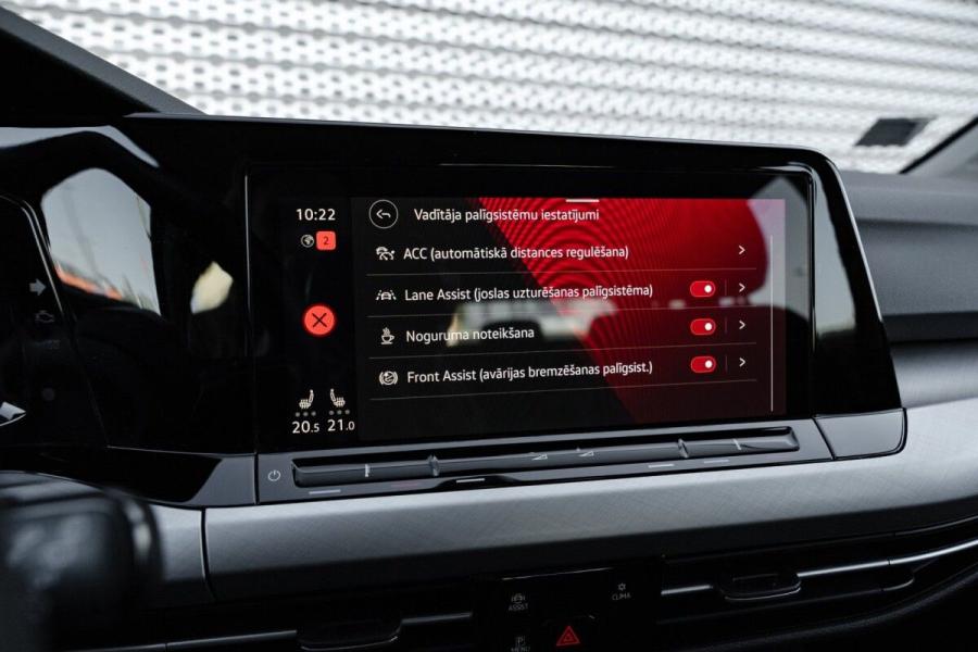 Zils Volkswagen Golf 2024 Mārupe, ar dzinēja tilpumu 1.50 L un nobraukumu 53 tūkst. km par 24900 €, foto 17 vietnē AUTOMOTO.COM.LV
