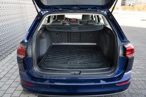 Zils Volkswagen Golf 2024 Mārupe, ar dzinēja tilpumu 1.50 L un nobraukumu 53 tūkst. km par 24900 €, foto 24 vietnē AUTOMOTO.COM.LV