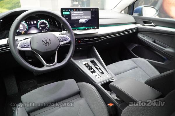Blue Volkswagen Golf 2025 in Tallinn, with an engine capacity of 1.50 L and mileage of 10 thousand km for 28900 €, photo 11 on AUTOMOTO.COM.LV
