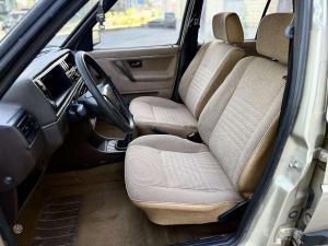 Brown Volkswagen Golf 1987 in Vilnius, with an engine capacity of 1.60 L and mileage of 171 thousand km for 1499 €, photo 10 on AUTOMOTO.COM.LV
