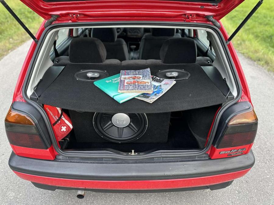Brūns Volkswagen Golf 1994 Šauļi, ar dzinēja tilpumu 1.78 L un nobraukumu 153 tūkst. km par 3200 €, foto 22 vietnē AUTOMOTO.COM.LV