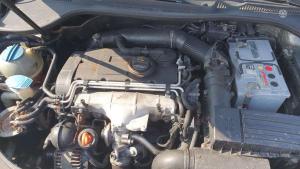 Brown Volkswagen Golf 2004 in Vilnius, with an engine capacity of 1.97 L and mileage of 430 thousand km for 1250 €, photo 4 on AUTOMOTO.COM.LV