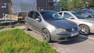 Brown Volkswagen Golf 2004 in Vilnius, with an engine capacity of 1.97 L and mileage of 430 thousand km for 1250 €, photo 6 on AUTOMOTO.COM.LV