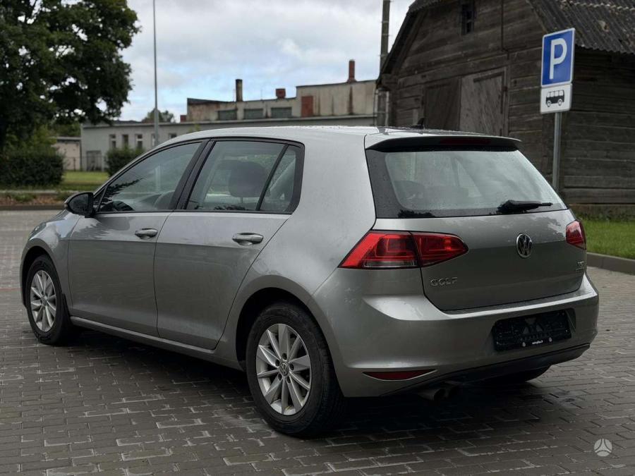 Brown Volkswagen Golf 2013 in Rokiskis, with an engine capacity of 1.40 L and mileage of 260 thousand km for 5150 €, photo 5 on AUTOMOTO.COM.LV
