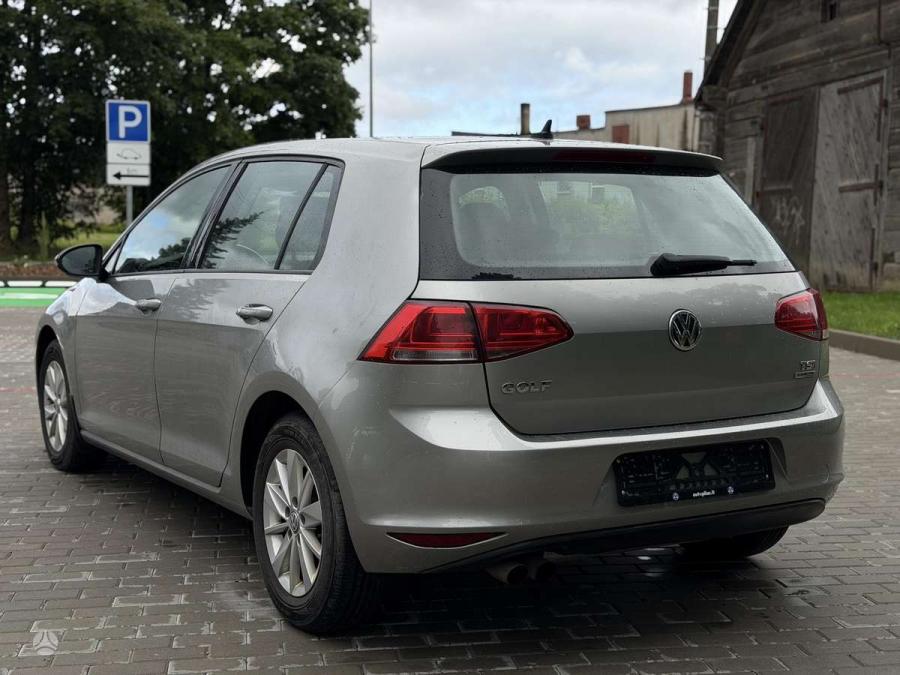 Brown Volkswagen Golf 2013 in Rokiskis, with an engine capacity of 1.40 L and mileage of 260 thousand km for 5150 €, photo 6 on AUTOMOTO.COM.LV