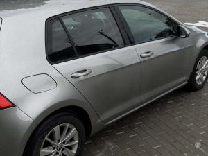 Brown Volkswagen Golf 2013 in Rokiskis, with an engine capacity of 1.40 L and mileage of 260 thousand km for 5150 €, photo 14 on AUTOMOTO.COM.LV