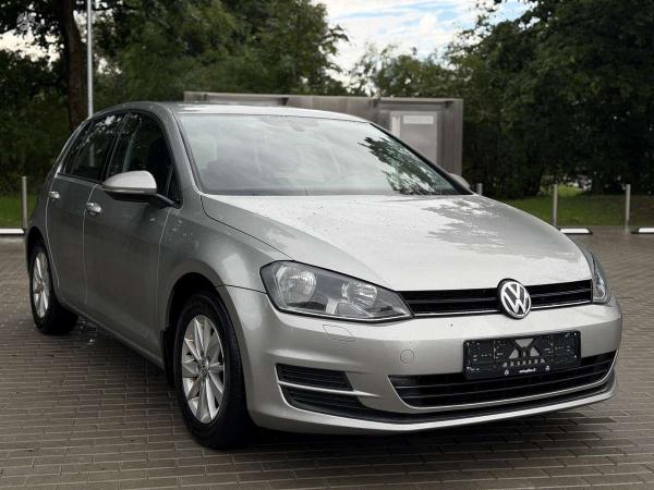 Brown Volkswagen Golf 2013 in Rokiskis, with an engine capacity of 1.40 L and mileage of 260 thousand km for 4650 €, photo 3 on AUTOMOTO.COM.LV