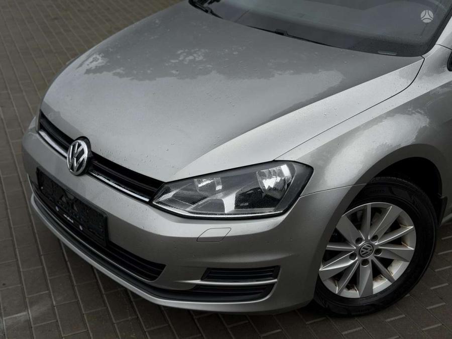Brown Volkswagen Golf 2013 in Rokiskis, with an engine capacity of 1.40 L and mileage of 260 thousand km for 4650 €, photo 16 on AUTOMOTO.COM.LV