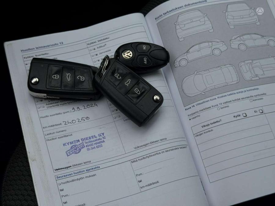 Brown Volkswagen Golf 2013 in Rokiskis, with an engine capacity of 1.40 L and mileage of 260 thousand km for 4650 €, photo 36 on AUTOMOTO.COM.LV