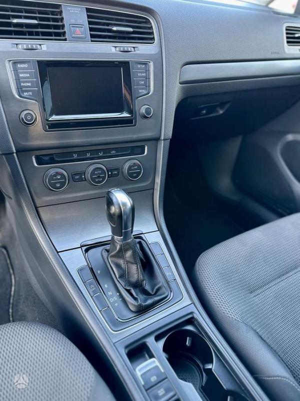 Brūns Volkswagen Golf 2014 Raseiniai, ar dzinēja tilpumu 1.60 L un nobraukumu 308 tūkst. km par 6000 €, foto 6 vietnē AUTOMOTO.COM.LV