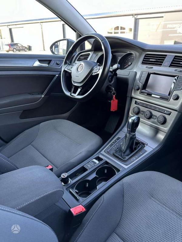 Brūns Volkswagen Golf 2014 Raseiniai, ar dzinēja tilpumu 1.60 L un nobraukumu 308 tūkst. km par 6000 €, foto 8 vietnē AUTOMOTO.COM.LV