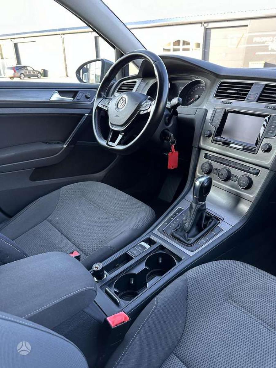 Brūns Volkswagen Golf 2014 Raseiniai, ar dzinēja tilpumu 1.60 L un nobraukumu 308 tūkst. km par 6000 €, foto 9 vietnē AUTOMOTO.COM.LV