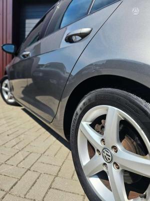 Brūns Volkswagen Golf 2014 Kaišiadorys, ar dzinēja tilpumu 1.60 L un nobraukumu 401 tūkst. km par 5650 €, foto 24 vietnē AUTOMOTO.COM.LV
