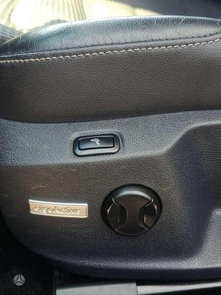 Brūns Volkswagen Golf 2014 Kaišiadorys, ar dzinēja tilpumu 1.60 L un nobraukumu 401 tūkst. km par 5650 €, foto 41 vietnē AUTOMOTO.COM.LV