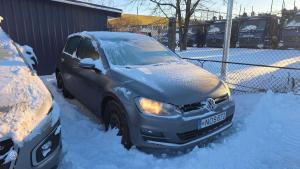 Brown Volkswagen Golf 2015 in Kaunas, with an engine capacity of 1.60 L and mileage of 280 thousand km for 4900 €, photo  on AUTOMOTO.COM.LV
