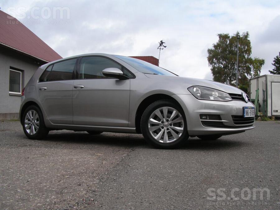 Brown Volkswagen Golf 2015 in Riga, with an engine capacity of 1.60 L and mileage of 0 thousand km for 8650 €, photo 1 on AUTOMOTO.COM.LV