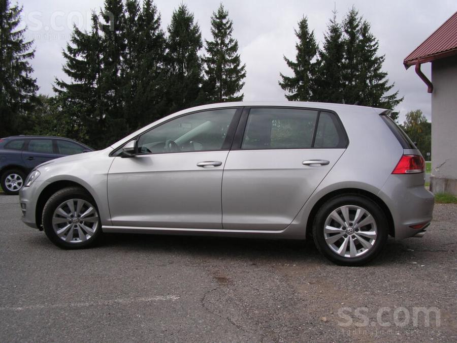 Brown Volkswagen Golf 2015 in Riga, with an engine capacity of 1.60 L and mileage of 0 thousand km for 8650 €, photo 5 on AUTOMOTO.COM.LV